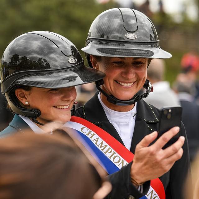 Comment s'équipent les meilleurs cavaliers français ? - HorseLab